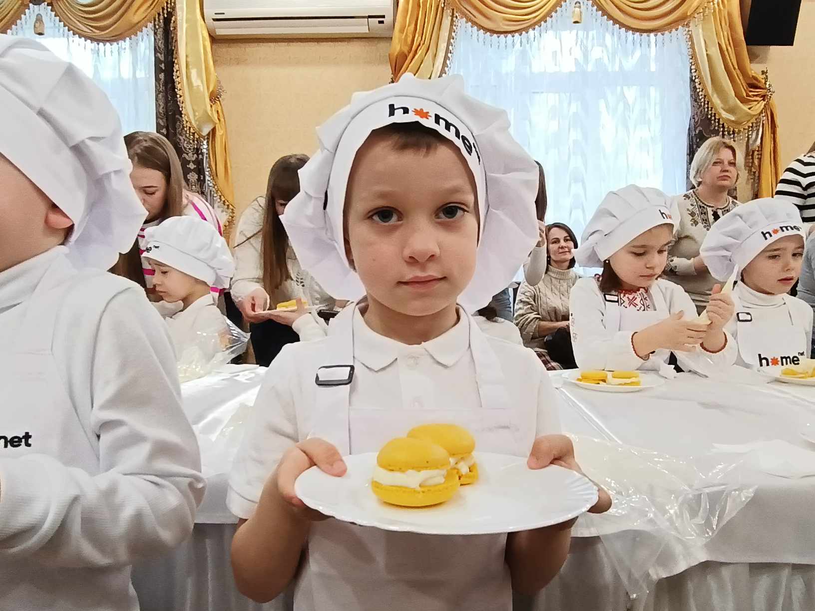 Провайдер HomeNet організував у Бару дитяче свято за участю Вікторії ...